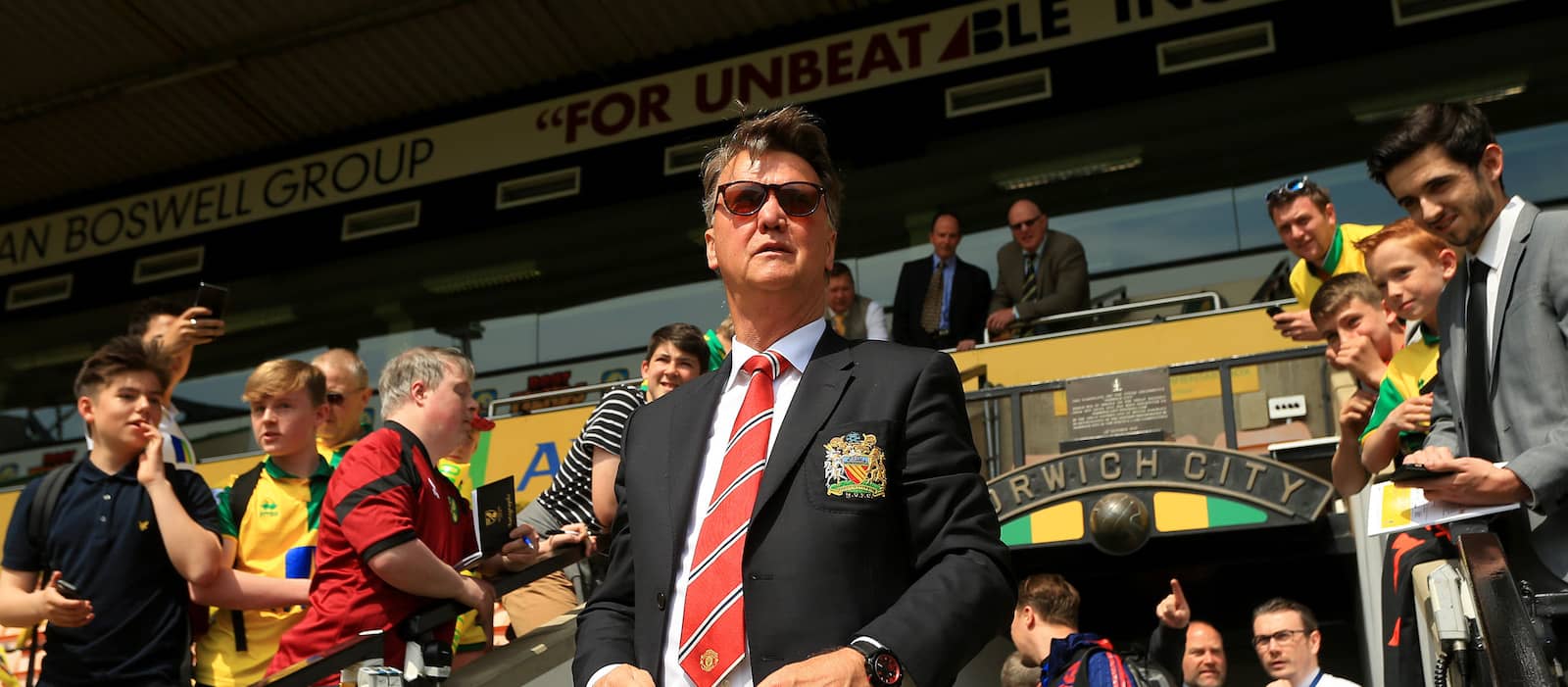 Louis van Gaal gives major update on his current health status - Man ...