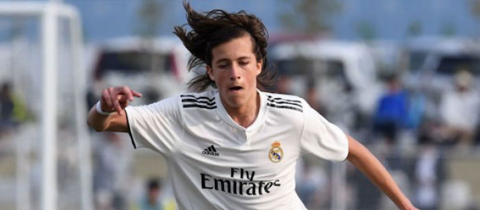 Alvaro Fernandez Carreras: Manchester United agree deal with second ...