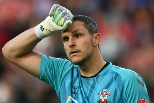 Alex McCarthy Archives - Man United News And Transfer News | The ...