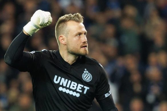 Simon Mignolet Archives - Man United News And Transfer News | The ...