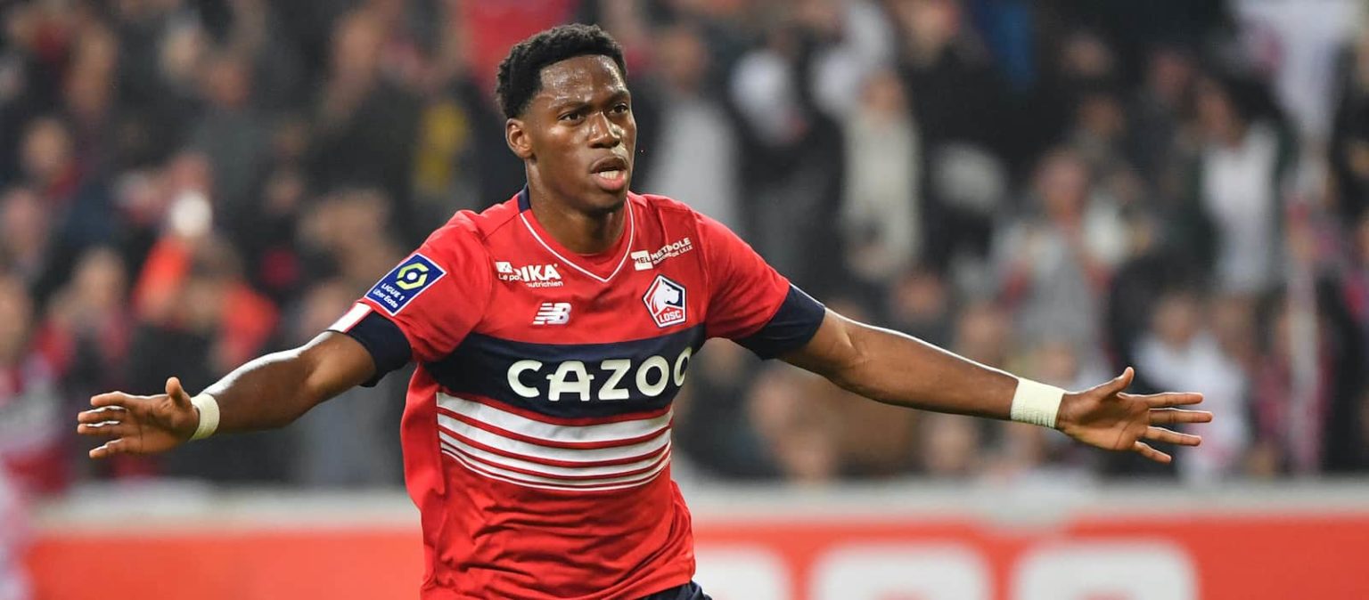 Manchester United expected to be offered Lille's sensational striker ...
