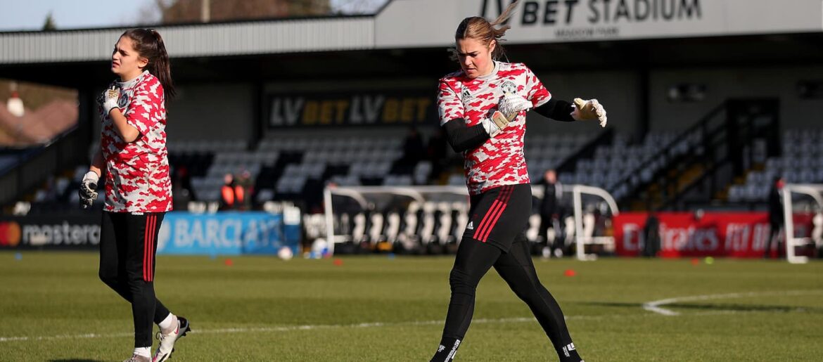 Official: Man United confirm goalkeeper Safia Middleton-Patel has ...
