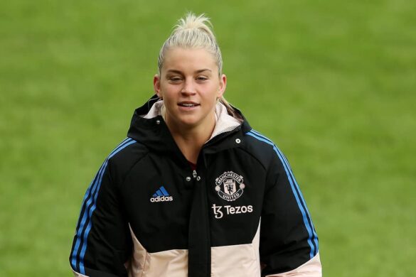 Manchester United sign Evie Rabjohn - Man United News And Transfer News ...