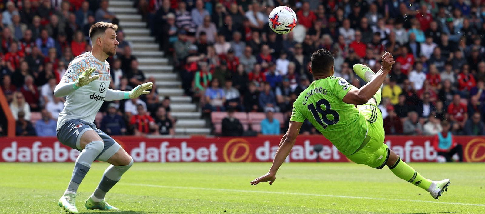 Video Casemiro Claims Manchester United Goal Of The Month Award Man