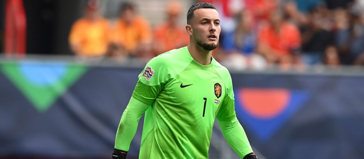 Manchester United have "concrete interest" in Justin Bijlow - Man ...