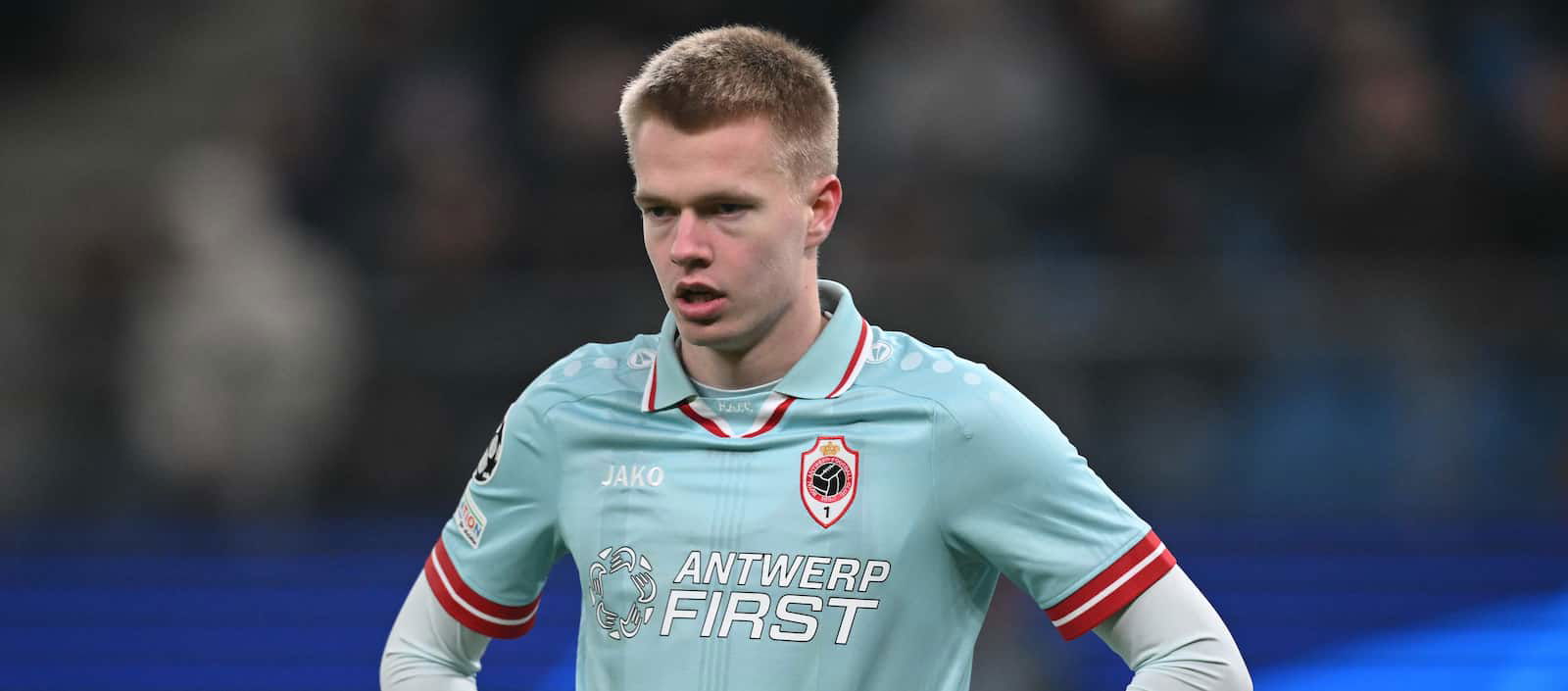 Royal Antwerp sensation Arthur Vermeeren urged to reject Manchester ...