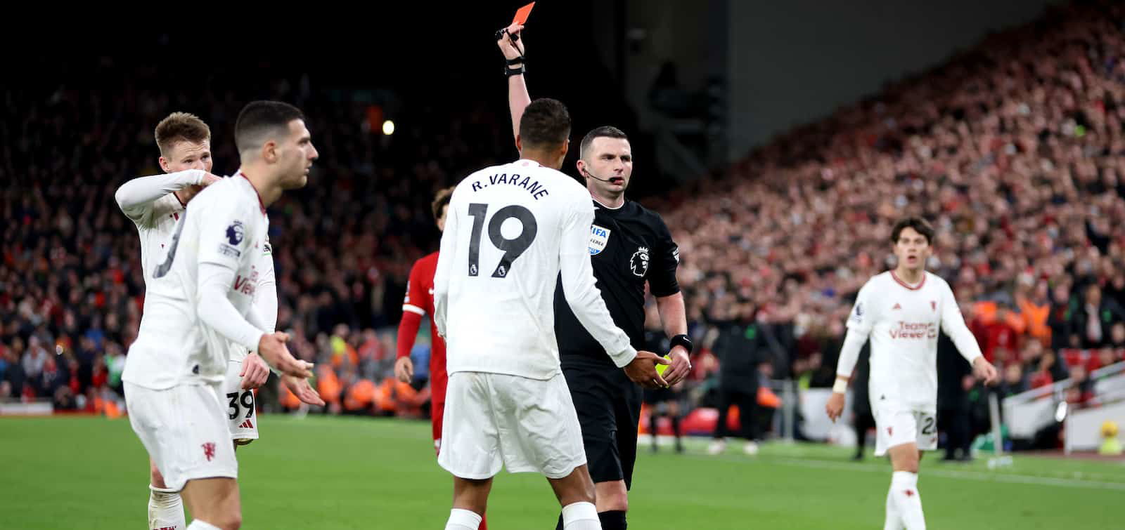 Michael Oliver appointed as referee for Manchester United's clash with ...