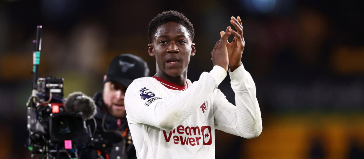Casemiro says "exceptional" Kobbie Mainoo can become one of the best ...