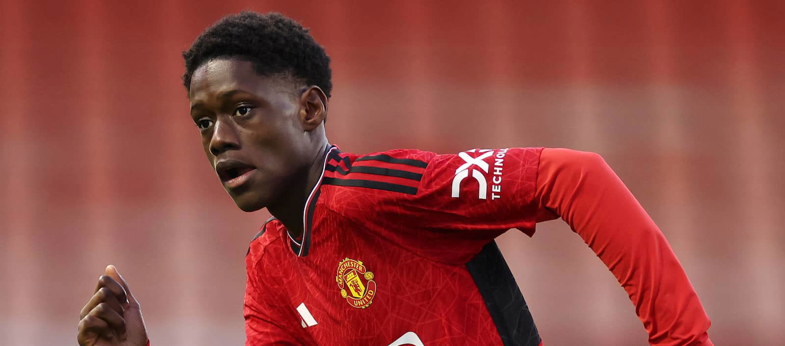 "Agreement done": Man United wonderkid Bendito Mantato set to sign first professional deal next ...