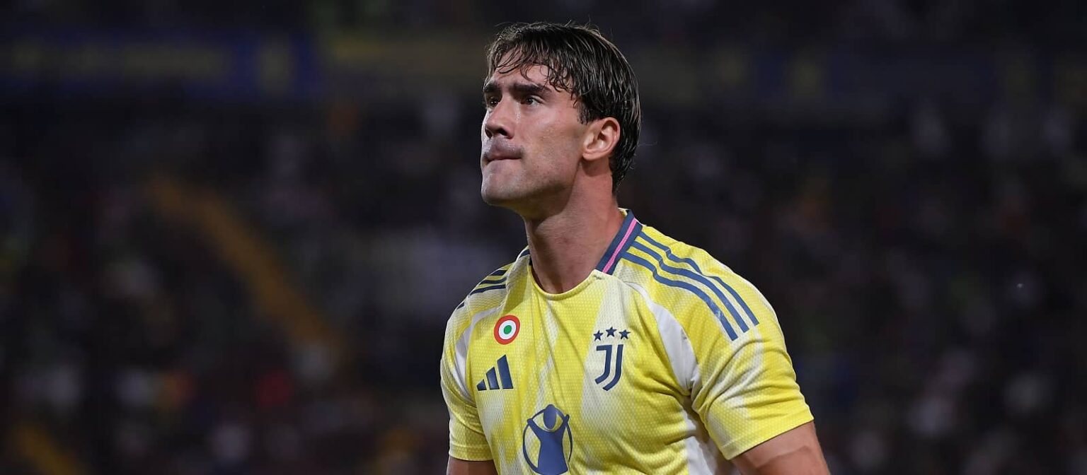 Dusan Vlahovic: Man United can sign Juventus striker for €20m in ...