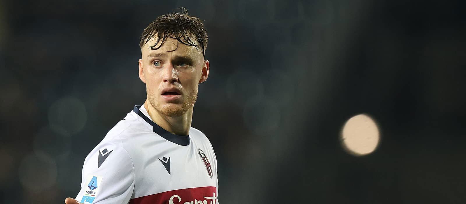 Bologna ace Sam Beukema claims he is an avid follower of Manchester ...