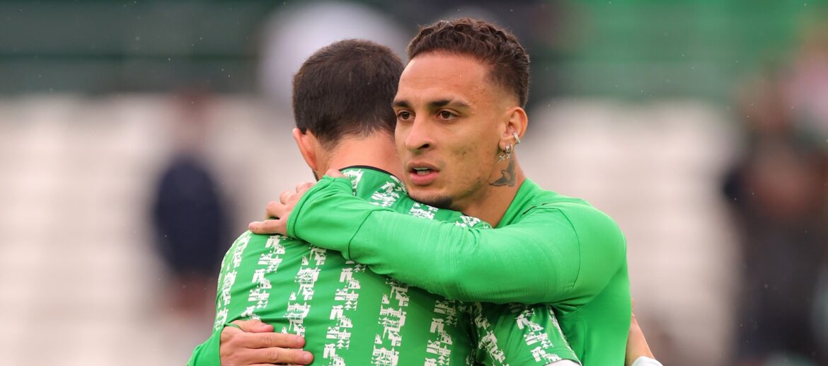 Manchester United confident of selling Antony amid surprise Atletico ...