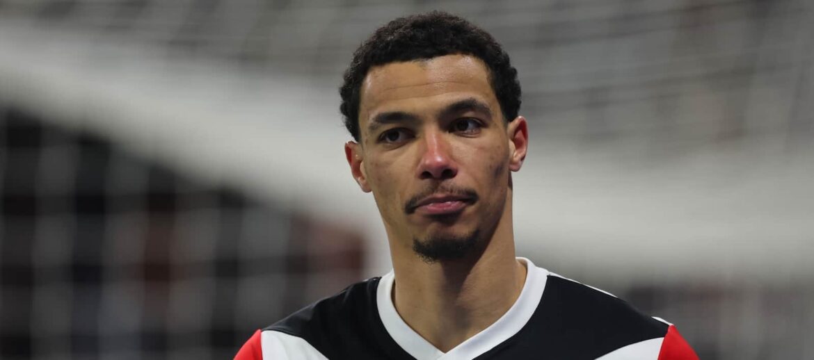 Arsenal join race for Man United target Hugo Ekitike - Man United News ...