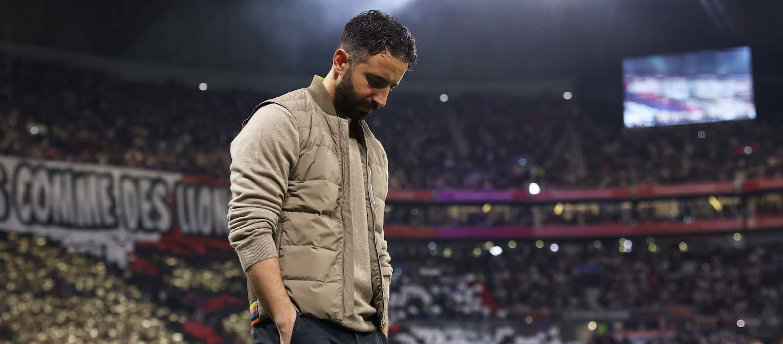 Ruben Amorim hints he might drop Andre Onana after disaster class in draw vs. Olympique Lyonnais ...