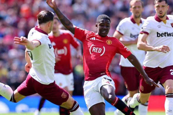 Academy Match Report: Manchester United u18s 6-0 Birmingham City u18s ...