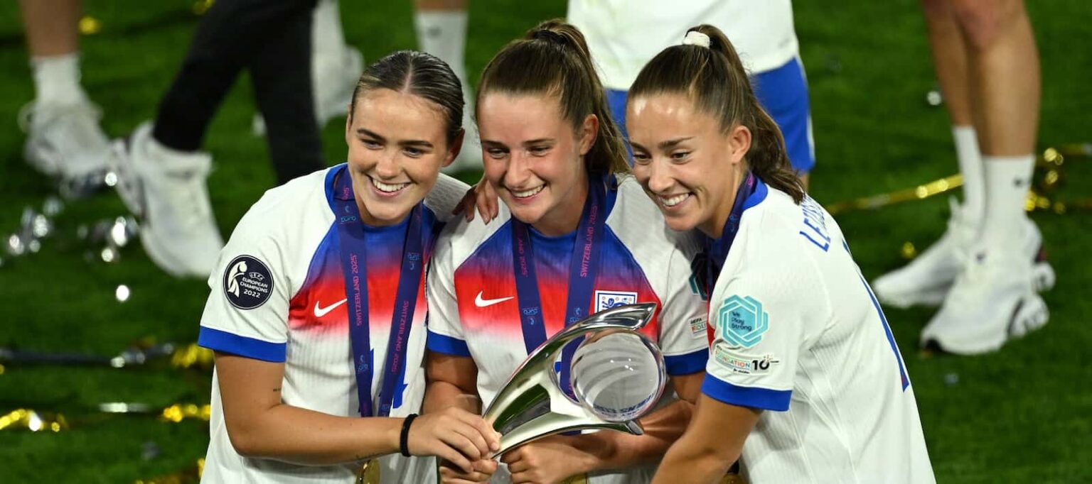 Picture: Man United's Ella Toone receives distinguished national honour ...