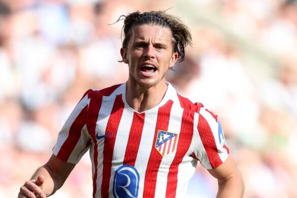 Manchester United ready to offer €105m for two incredible players - Man ...