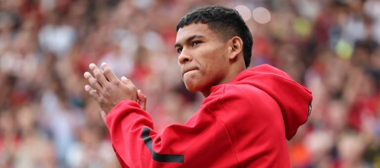 Diego Leon: What Amorim thinks of United full-back as loan talk ...