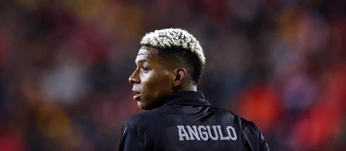 Nilson Angulo: Manchester United eyeing move for Anderlecht winger ...