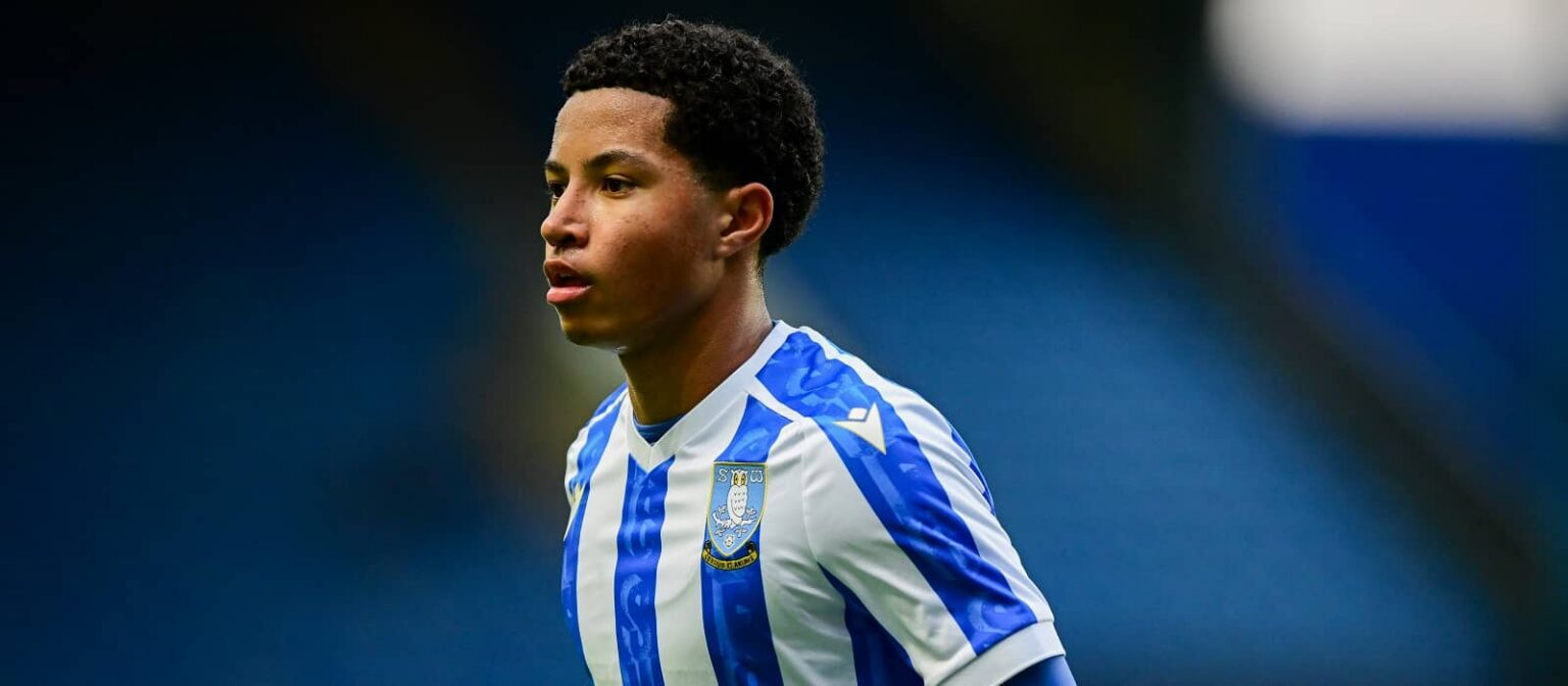 Yisa Alao: United's deal hijacked by fierce rivals - Man United News ...