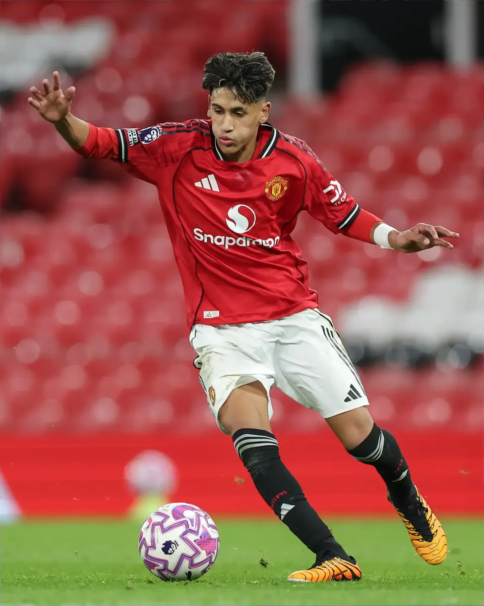 JJ Gabriel: Steve Holland cannot stop gushing over teen superstar - Man ...