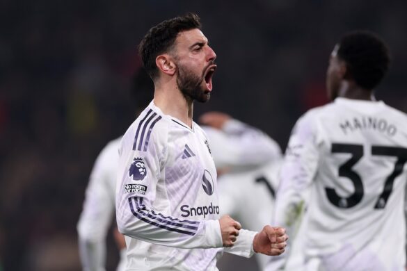 Peter Schmeichel: Man United legend lavishes praise on Bruno Fernandes ...