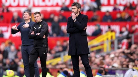 Michael Carrick issues injury update on Luke Shaw and Harry Maguire ...