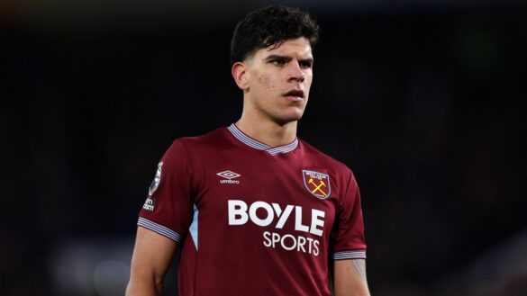 Mateus Fernandes: Man United planning talks for West Ham star - Man ...